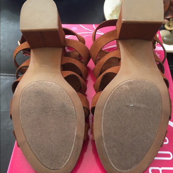 Rouge Helium | Shoes | Sexy Camel Colored Sandals | Poshmark